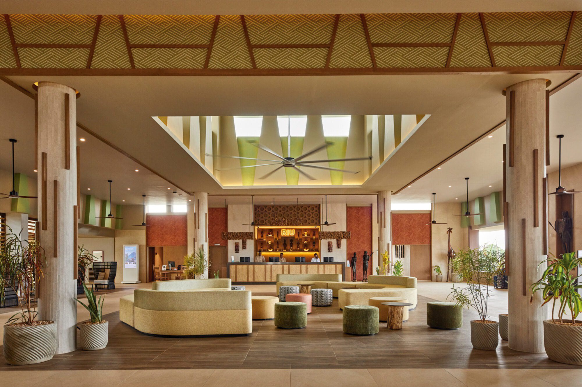 Hotel Riu Jambo, nuestro último proyecto - Decorluc